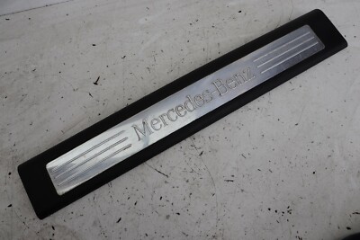 Mercedes Benz ML300 CDI 10 W164 Door Sill Panel Trim Front RHS ...