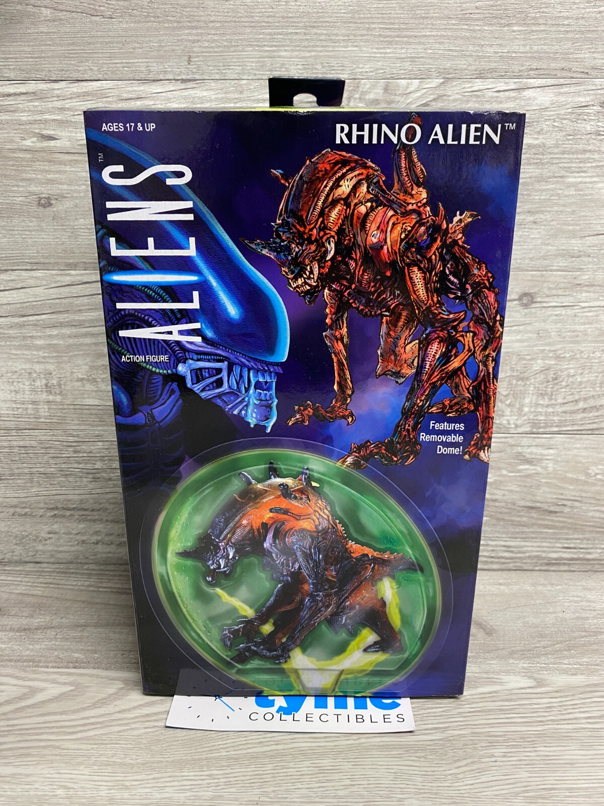 NECA Aliens: Rhino Alien 7 Inch Action Figure - Features Removable Dome