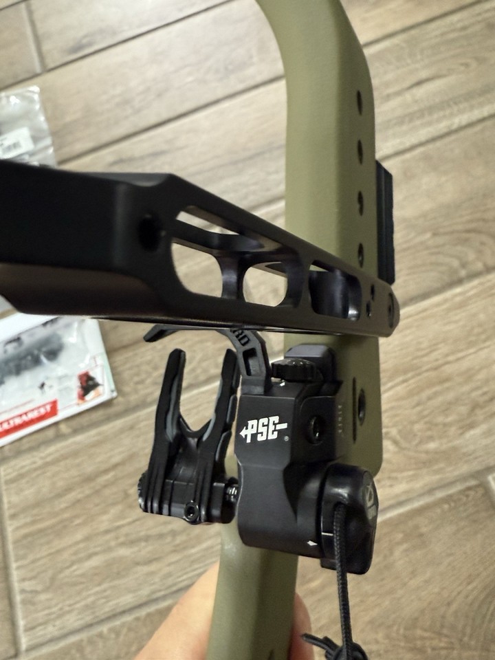 PSE Mach 35 DS RH Compound Bow | eBay