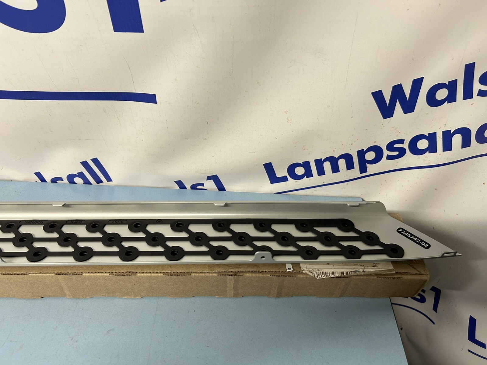 Genuine BMW Running Board Right 51777245742 for sale online | eBay