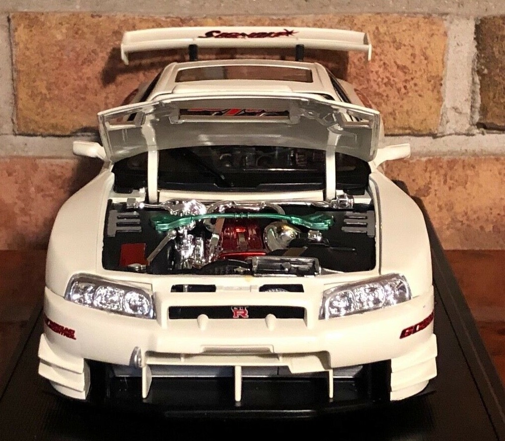 2000 NISSAN SKYLINE GTR 1:18 SS TUNER MUSCLE MACHINES WHITE | eBay