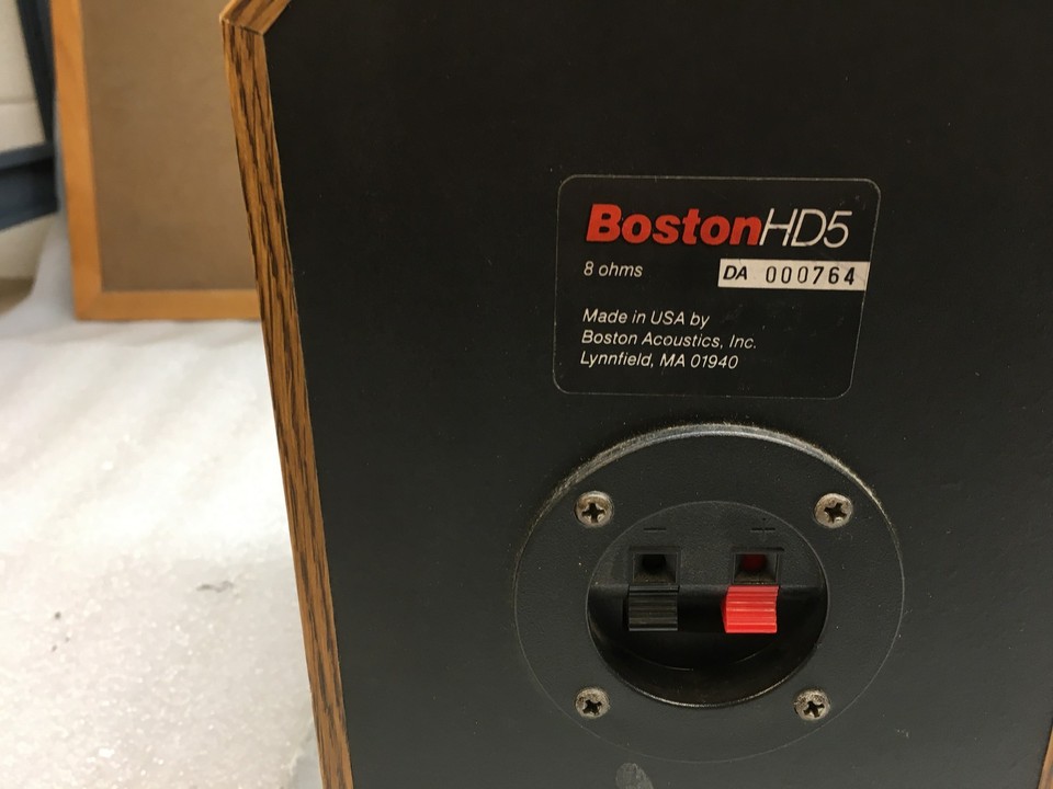 Boston Acoustics HD5 Woodgrain Bookshelf Stereo Speaker Pair 8 ohm Made ...