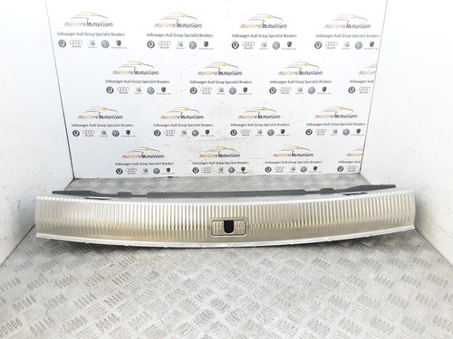 AUDI Q3 8U 2012 Boot Striker Plate Cover Panel 8U0864483A | eBay