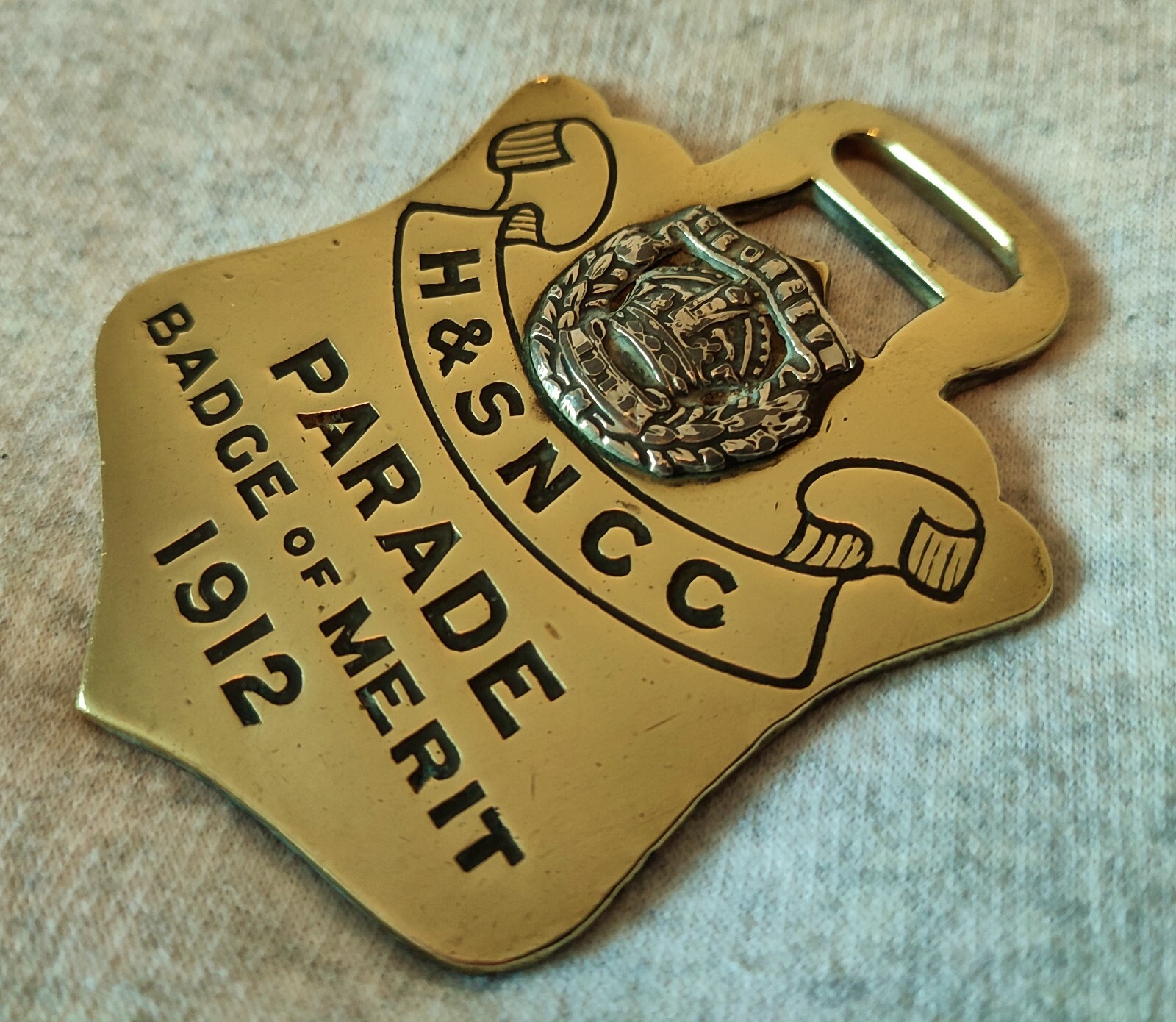 RARE ANTIQUE HORSE BRASS - HACKNEY & STOKE NEWINGTON PARADE BADGE OF ...