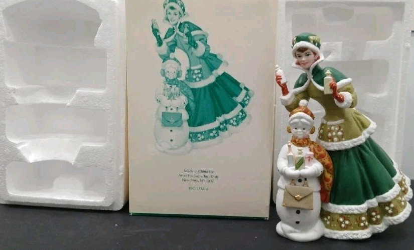 2003 Avon Mrs. Albee Award Figurine President's Club - Brand New In ...