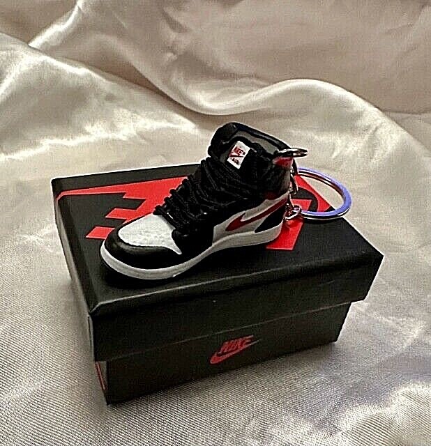 Mini Nike Keyring Sneakers 🔥3D Jordan 1 keychain Trainer Sports Shoe ...