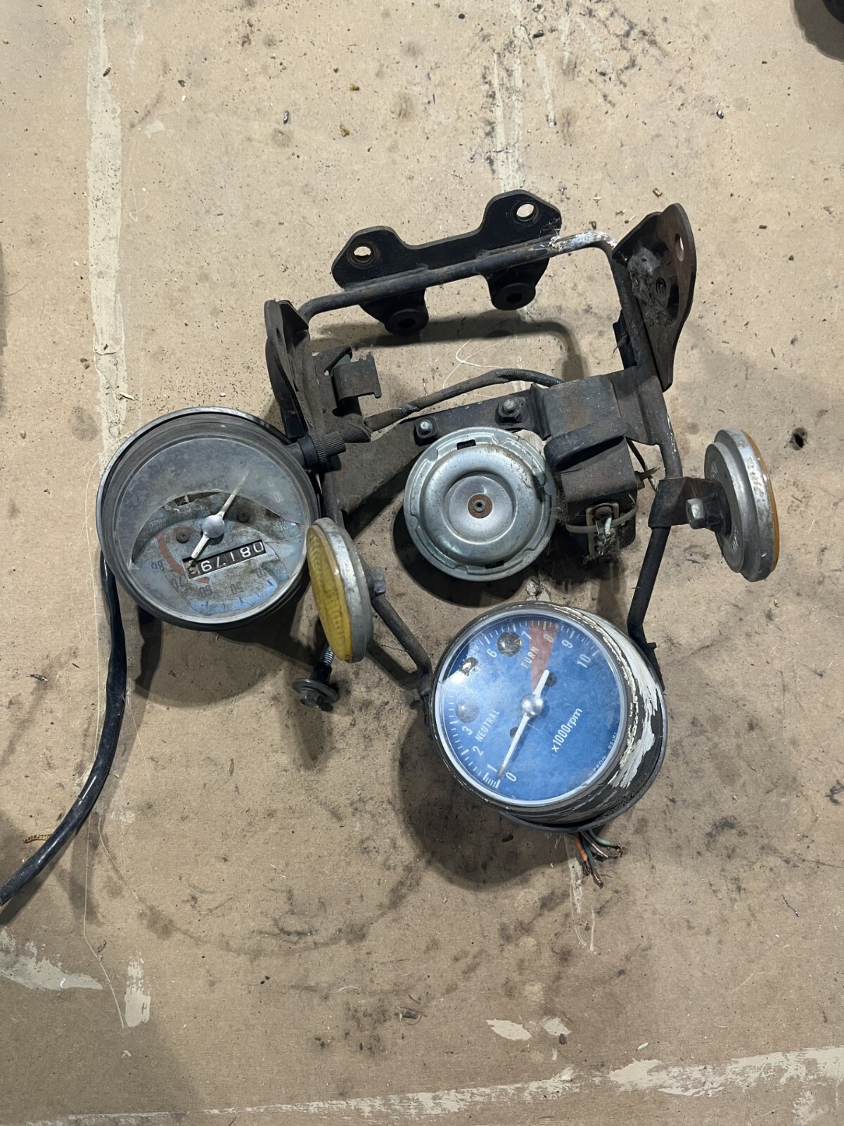 1976 Honda XL250 XL 250 Speedometer Tachometer Gauge Cluster MOUNTING ...