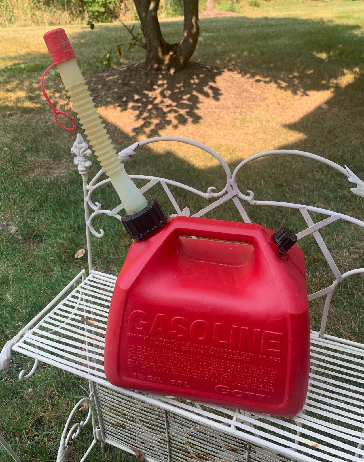 Vintage Gott 1 1/2 gallon Red Plastic Vented Gas Can Model #1216 | eBay
