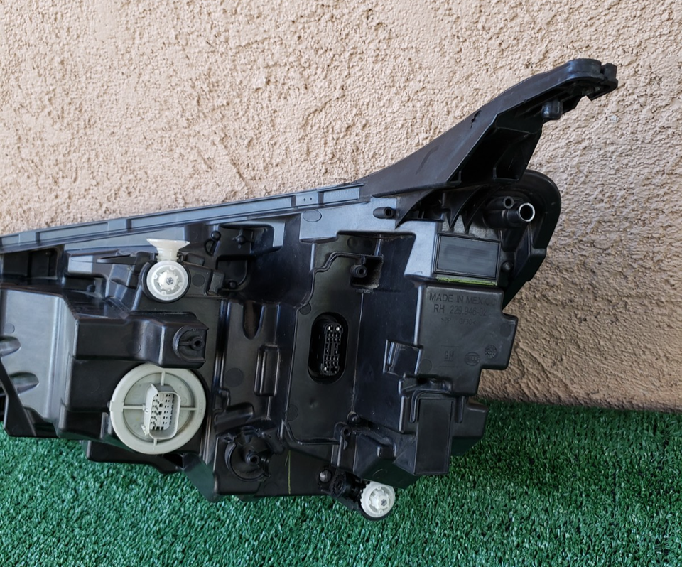 2022-2024 CHEVROLET EQUINOX FRONT RIGHT PASSENGER LED HEADLIGHT OEM ...