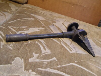 Pipe Threaders - Antique Pipe Threader