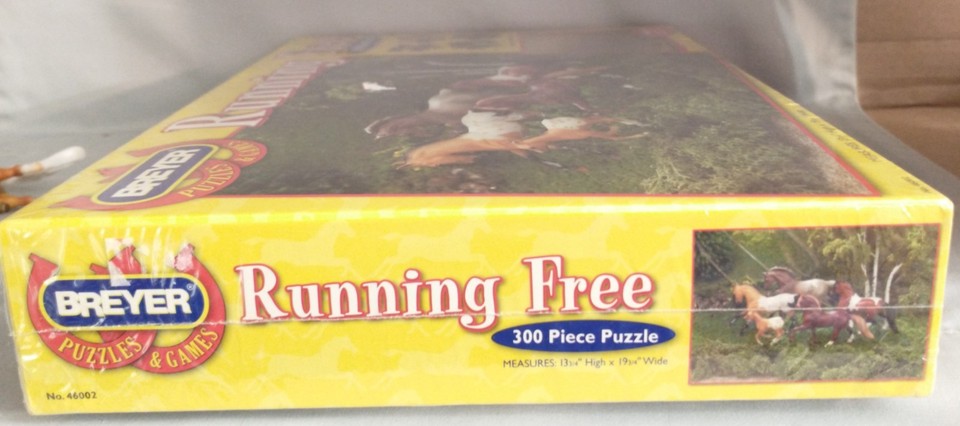 Breyer Running Free 300 pc Puzzle w Peruvian Paso Stablemate Flaxen ...