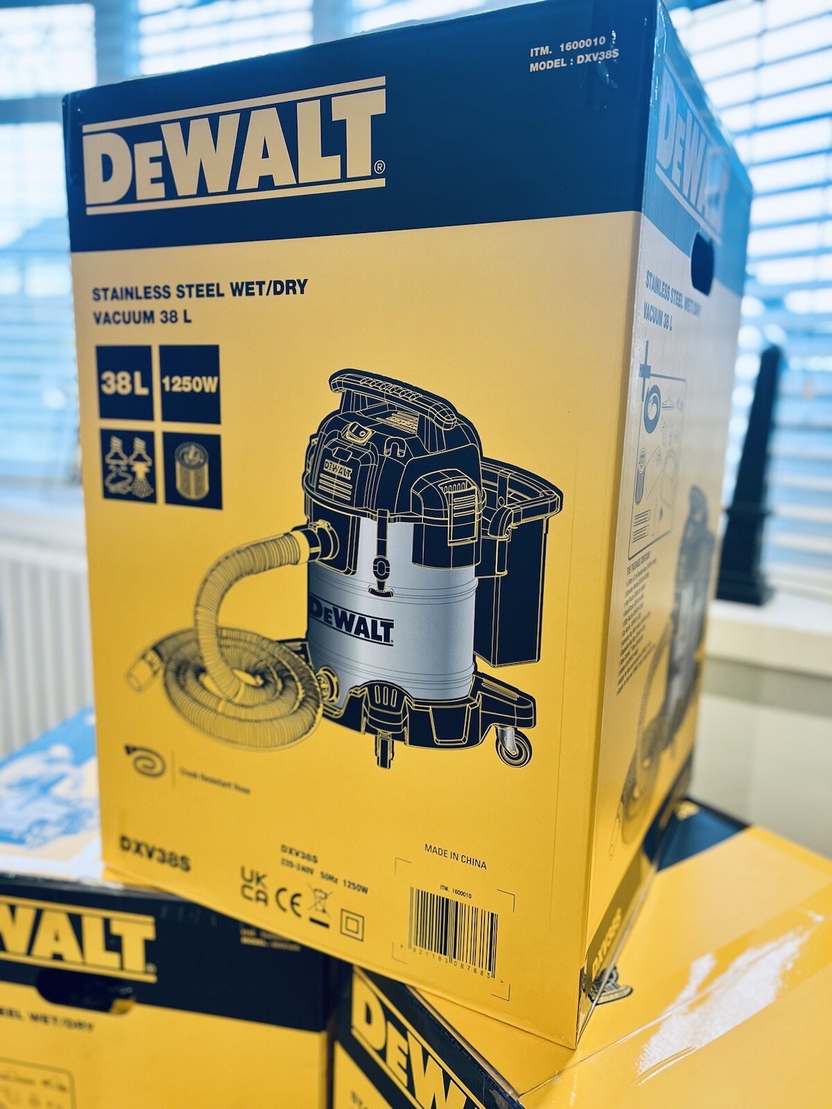 DEWALT DXV38S Wet and Dry Vacuum Cleaner 6921183087685 | eBay