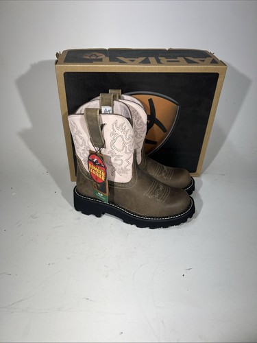 New Women’s Ariat Boots. Pink Colored Boot. Size 5.5B. 20-4 | eBay