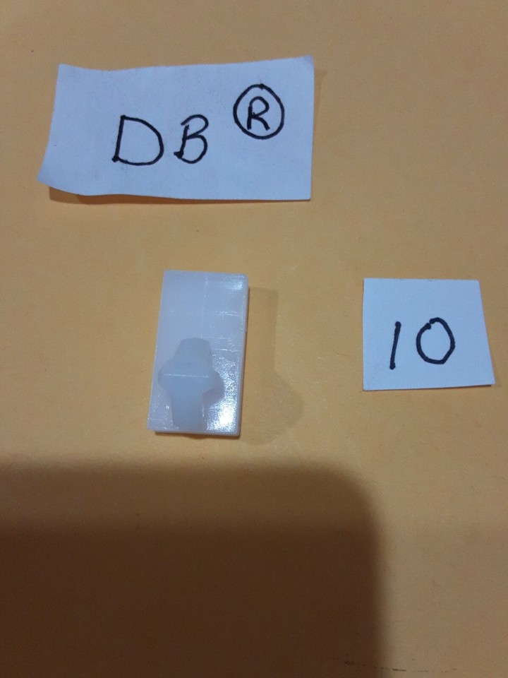 Tailgate Cover Clips For GM 11611626 Escalade, Avalanche, Silverado ...