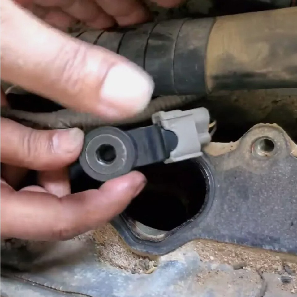 Engine Knock Sensor For DENSO Toyota Lexus Scion Corolla Sienna RAV4 ...