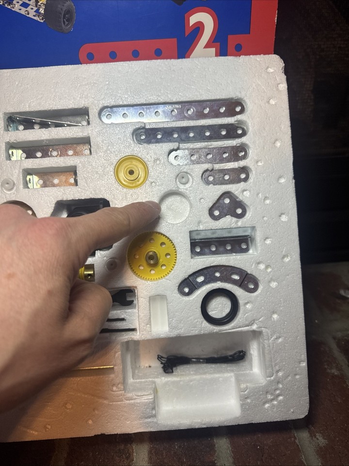 Erector Set By Meccano Metal Construction Set #2, STEM 03402 w/Motor | eBay