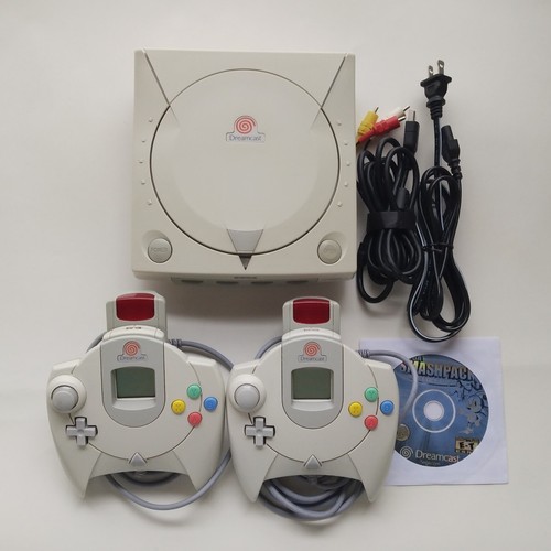 SEGA Dreamcast Bundle (Two Controllers, VMU's and Rumble Packs) | eBay