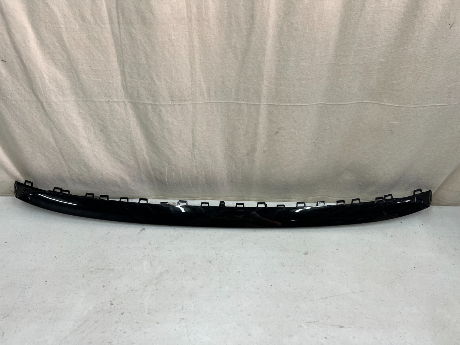 2020 2021 2022 MERCEDES GLS580 AMG OEM FRONT BUMPER LOWER MOLDING ...