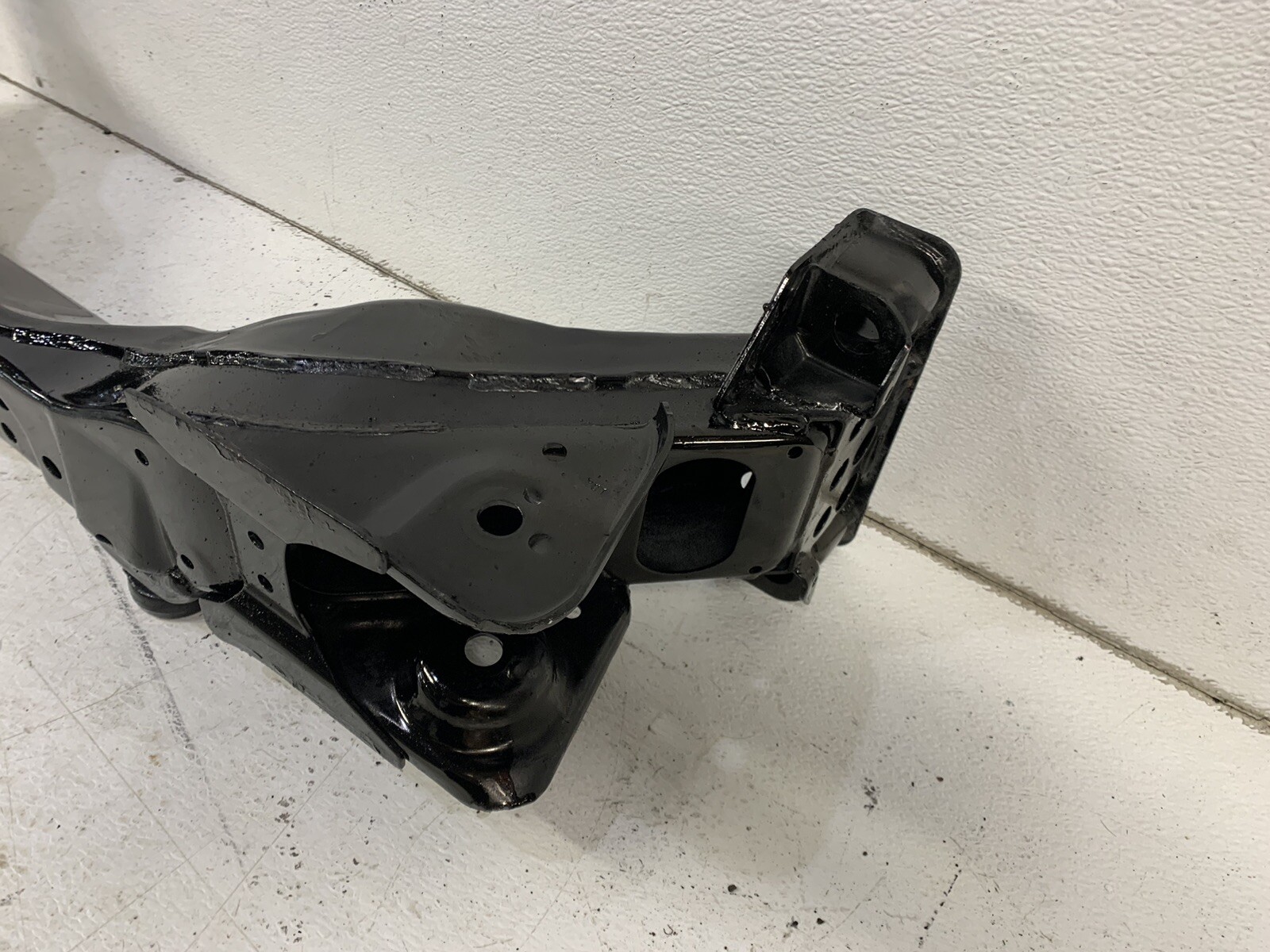 2003-2009 Nissan 350Z front suspension crossmember sub frame cradle ...