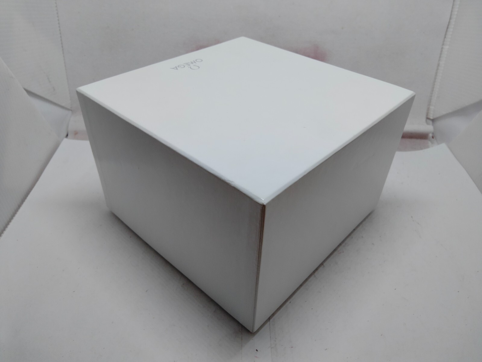 VINTAGE GENUINE OMEGA Speedmaster Seamaster red watch box case wood ...