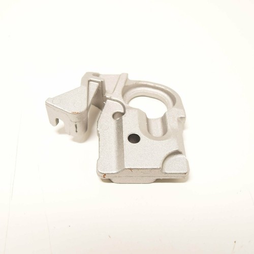 NEW MERCEDES-BENZ E W212 FRONT STIFFENING RIGHT BRACKET A2045010620 OEM ...