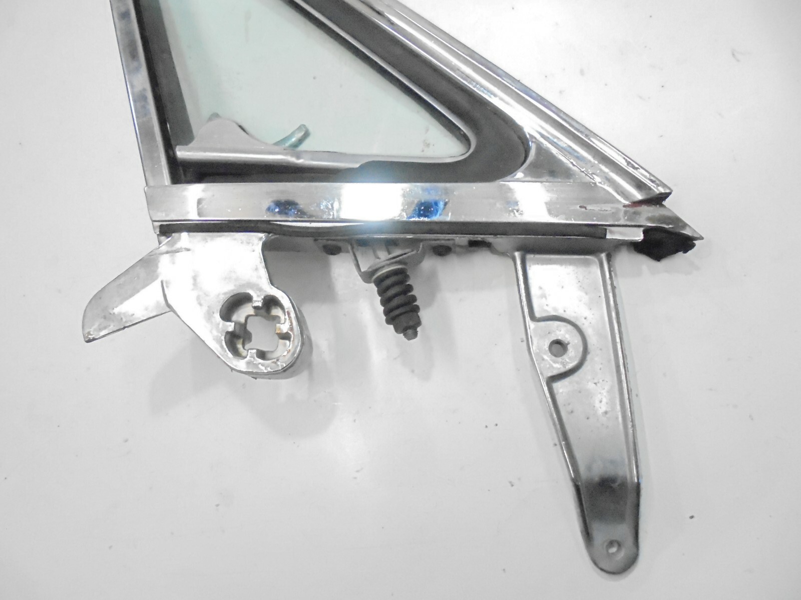 1967-1968 Mustang Vent Window Glass Assembly - Tinted - Passenger | eBay