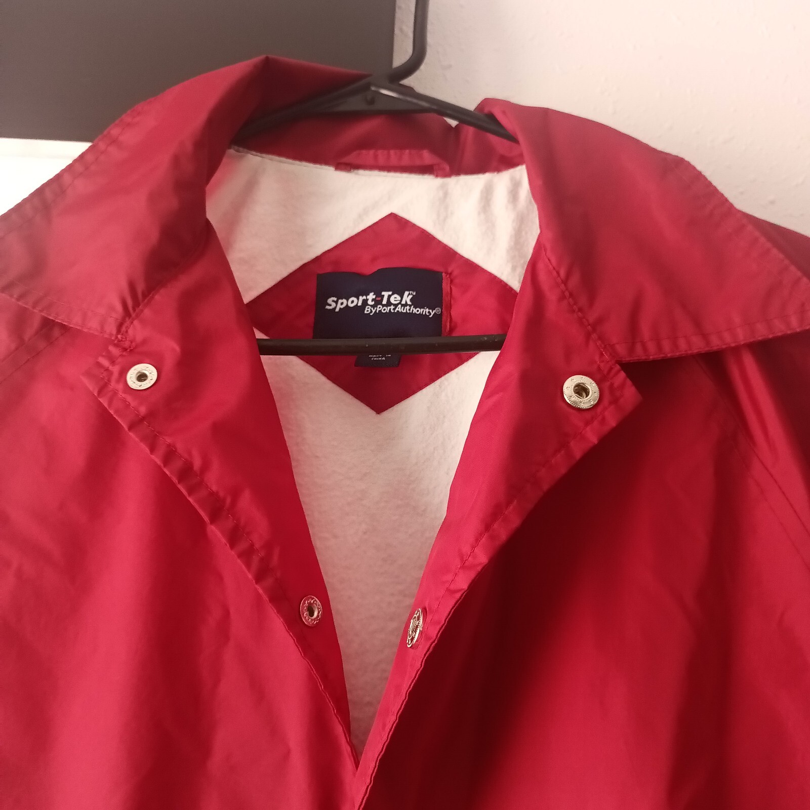 Sport Tek By Port Authority Mens Small Windbreaker | eBay