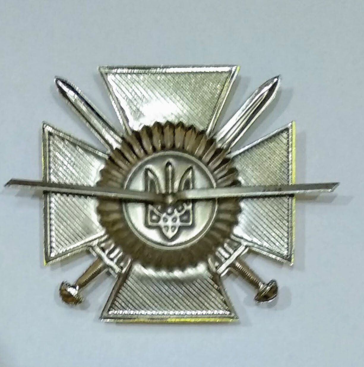 Ukraine. New style! Metal Cap Badge for Officer Peaked cap Ukraine Army ...