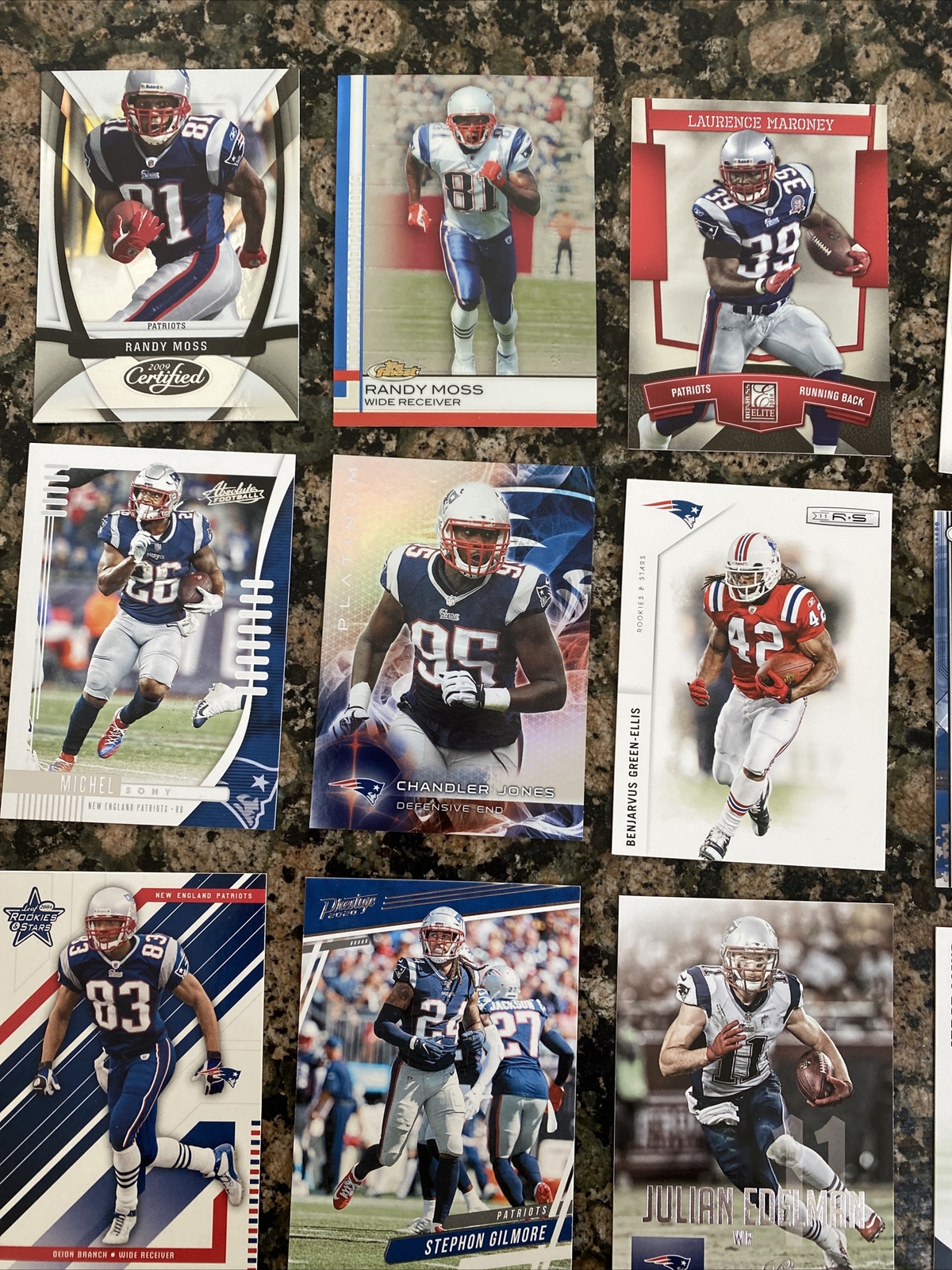 Lot of 20 New England Patriots Cards - Brady Gronk Gilmore Branch ...