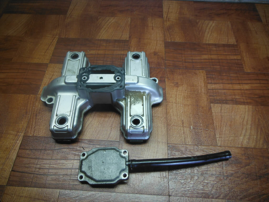 08 SUZUKI GS500 GS E F 500 ENGINE HEAD COVER only 2,329 miles | eBay