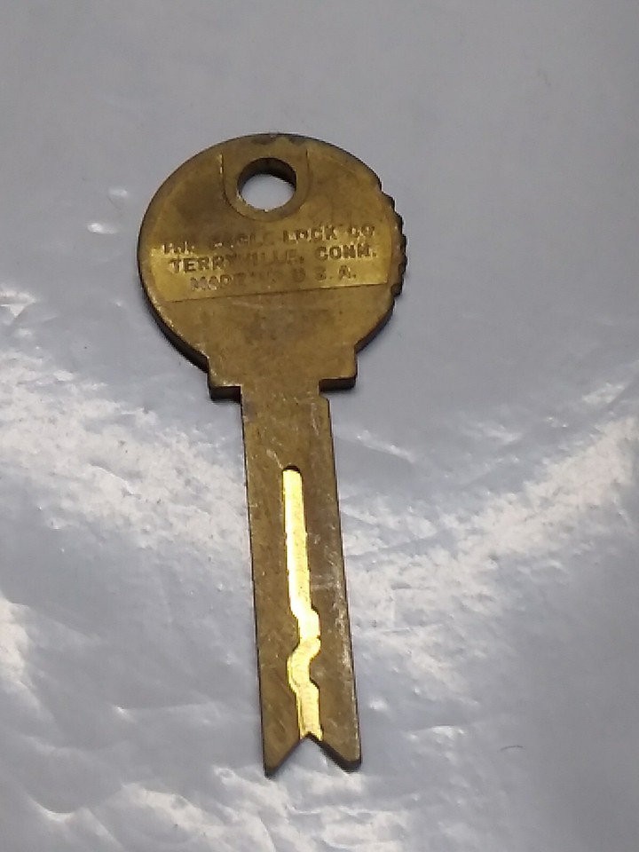 Bell Lock Key Antique Slot Machine Jukebox Penny Arcade # D2B111 D2B ...