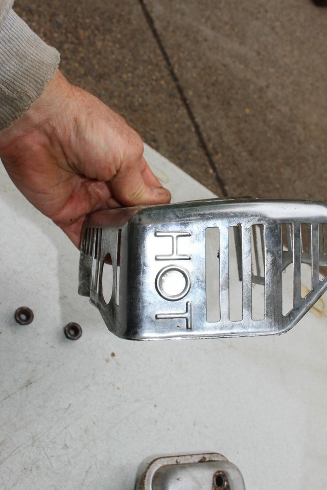 TORO recycler Suzuki 4 cycle MUFFLER and GUARD, 21 inch mower 20624 | eBay