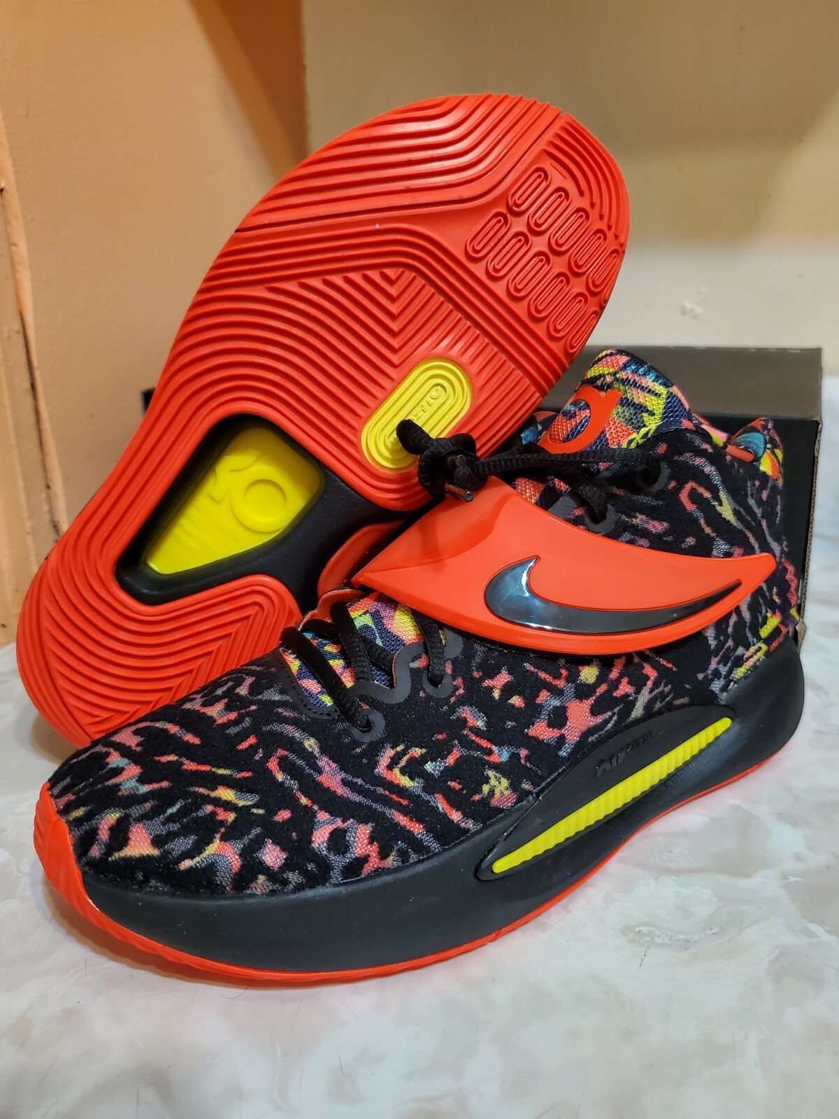 Men's Size 9 Nike KD14 Ky-D Dream Basketball Black/Bright Crimson ...