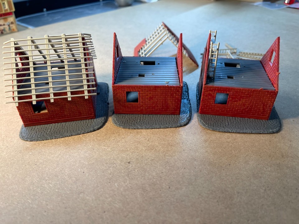 3 HO Scale Houses Under Construction From 1960's | eBay