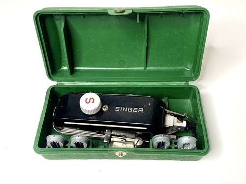 Vintage Singer Sewing Machine Buttonholer in Original Green Case | eBay