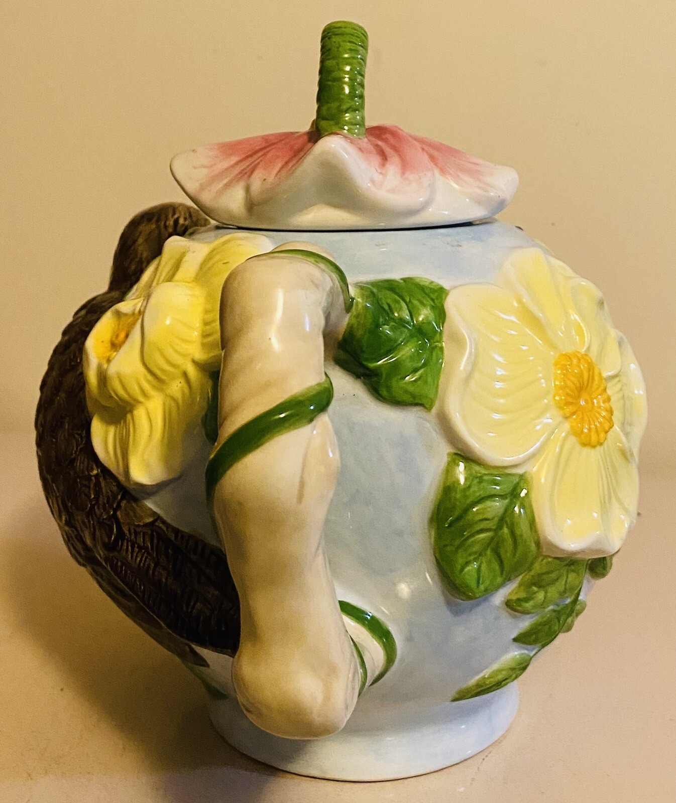 Beautiful Ceramic Floral Teapot with Red Robin Floral Vine Look Handle ...