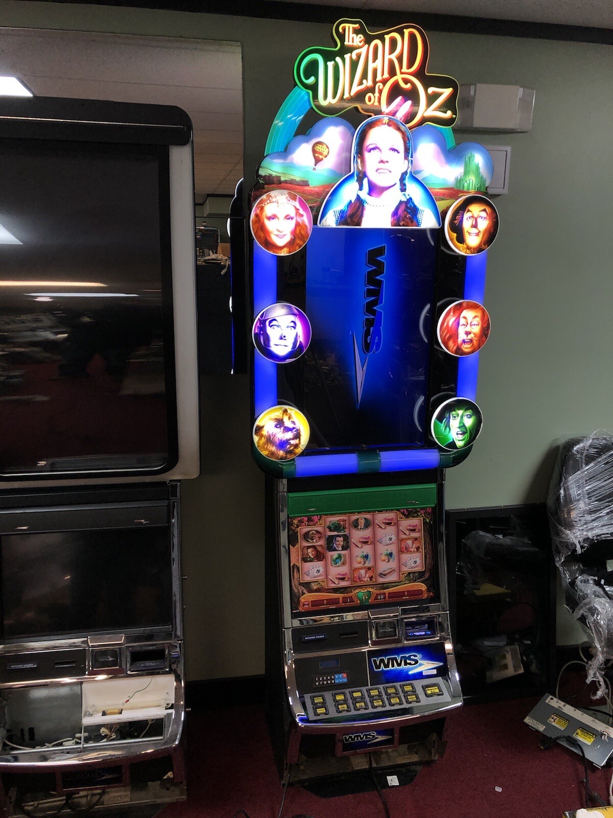 WMS BB2/BB3 WIZARD OF OZ WORKING SLOT MACHINE COMES WITH EXTRA 3 REELS ...