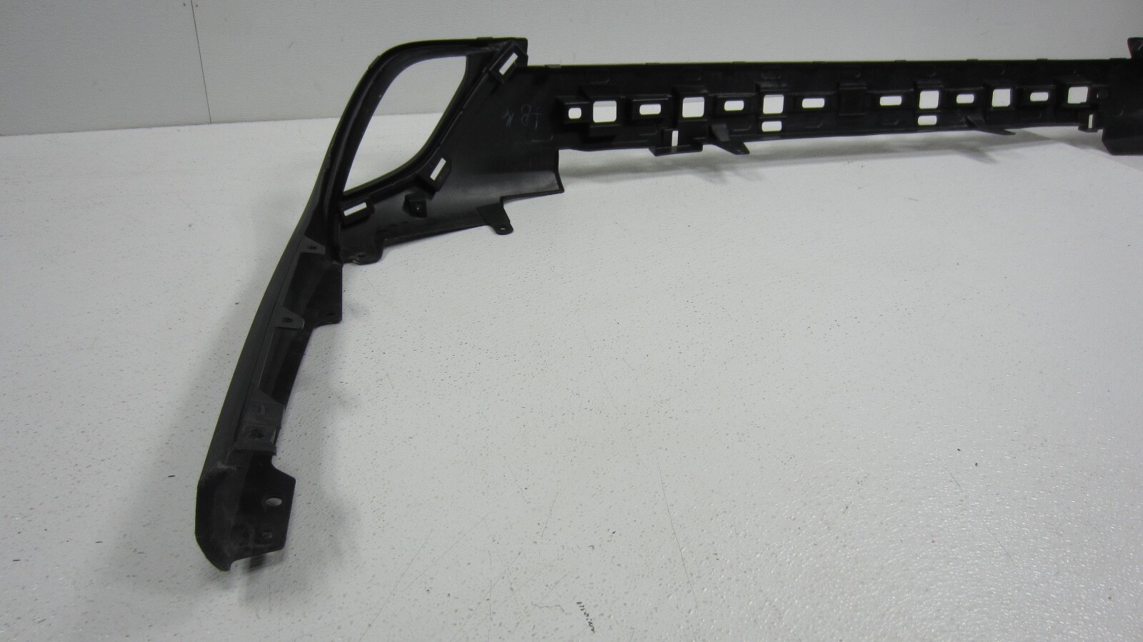 2020 2021 Toyota Highlander OEM Rear Lower Bumper Cover 52169-0E110 | eBay