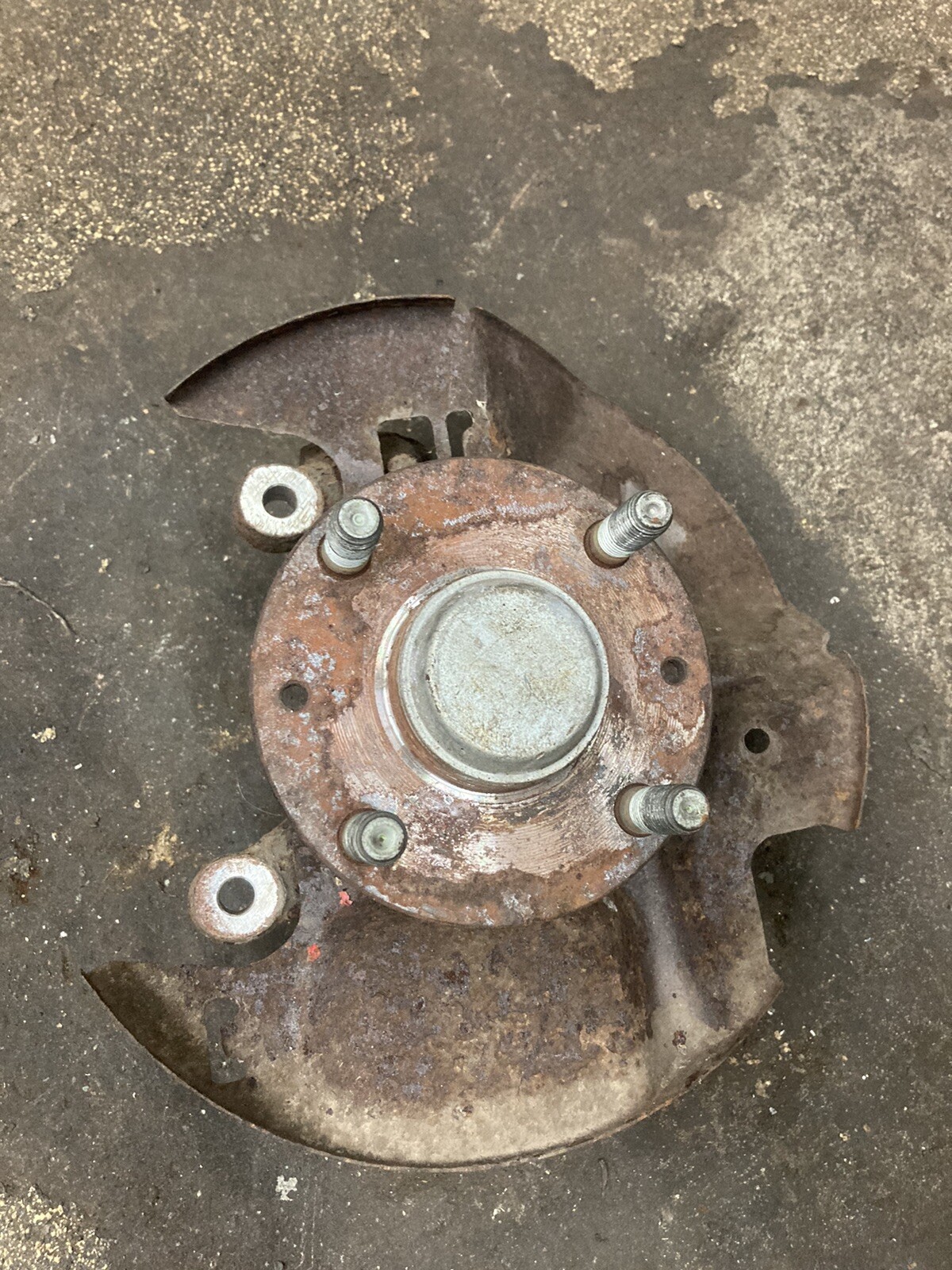 1990-1994 Mazda Miata Front Knuckle Spindle Hub w/Bearing Left Hand LH ...