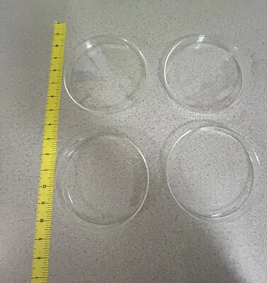 Lab Glassware - Pyrex Petri Dishes