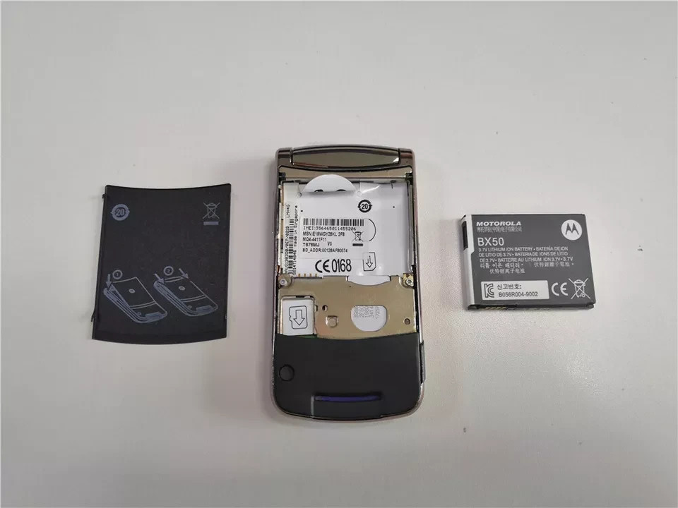 Original Motorola RAZR2 V9 Unlocked 3G HSDPA Flip Cellphone Bluetooth ...