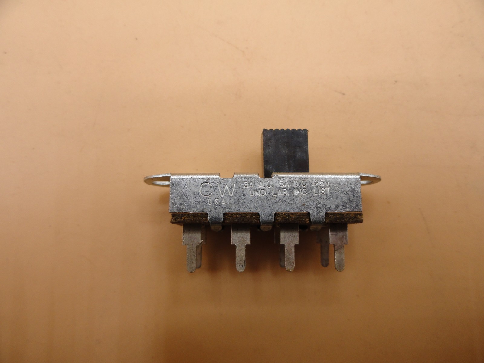 SLIDE SWITCHES 3 POSITION PCB MOUNT 3 AMP AC / 5 AMP DC 125V (LOT OF 20 ...