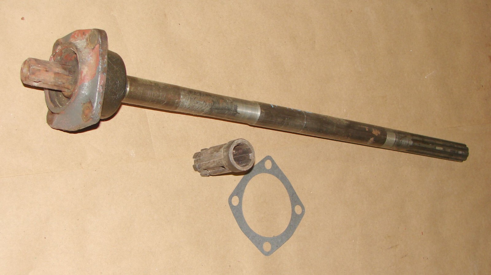 9N710B Ford 2N 9N 8N 1 1/8" PTO Shaft Retainer Gasket & 1 3/8" Adapter ...