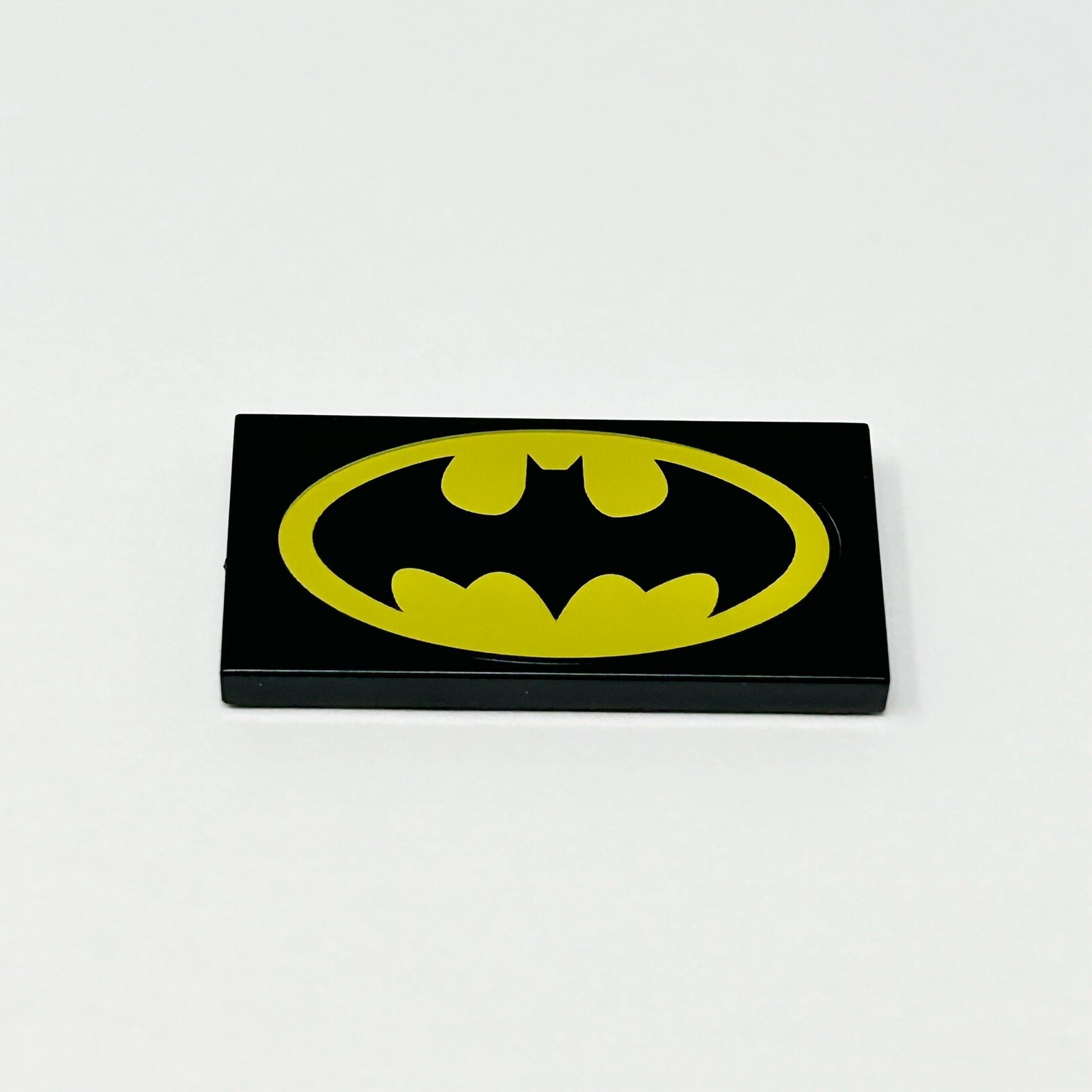 87079 LEGO Tile 2x4 BATMAN Logo Oval Pattern Black (1) | eBay