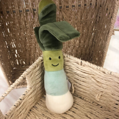 Jellycat Amusable Vivacious Vegetables Leek Plush Soft Toy-Christmas ...