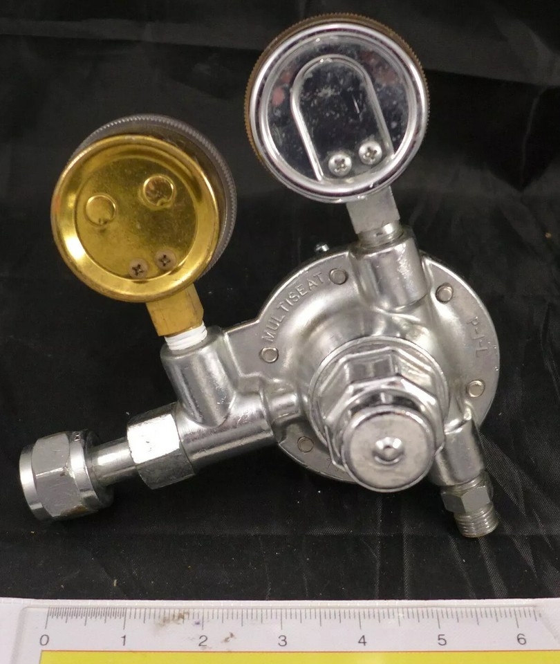 MECO Gas Regulator, Med Gas Mix, MultiSeat, P-I-L, Type P | eBay