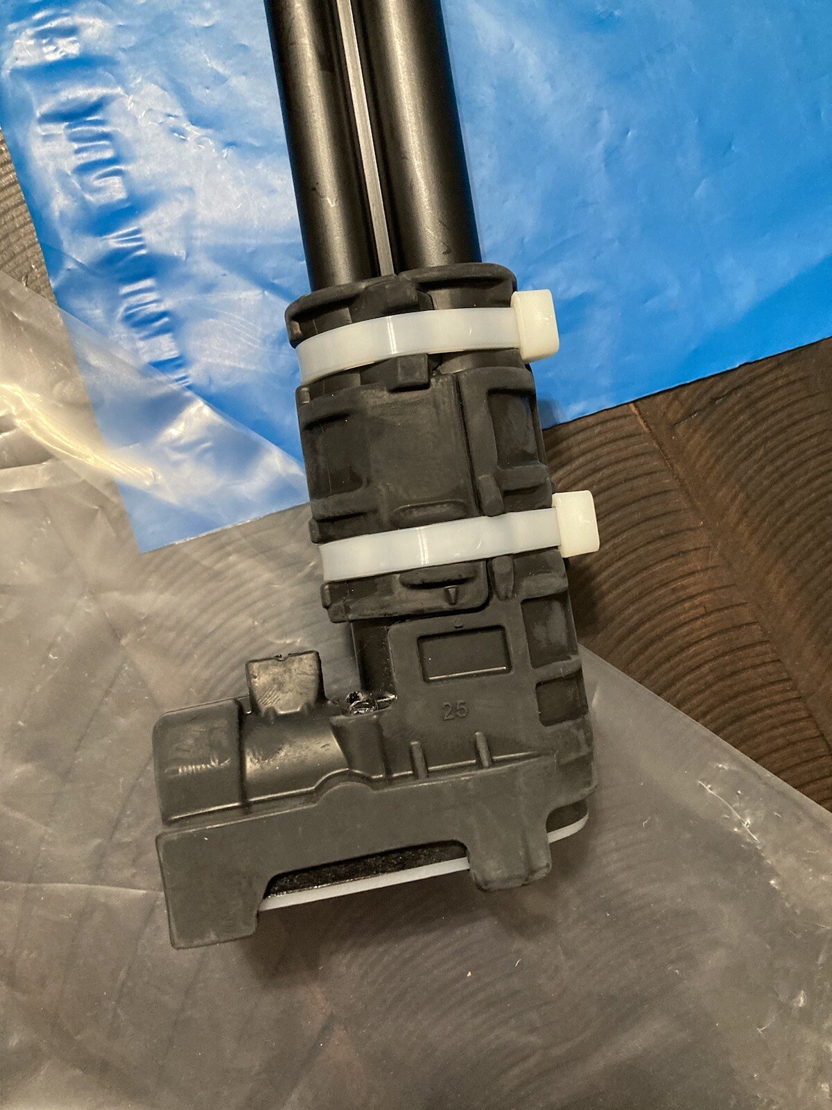 DEF Quality Sensor Brand New Genuine Paccar Kenworth Q21-6170-002 K1T ...