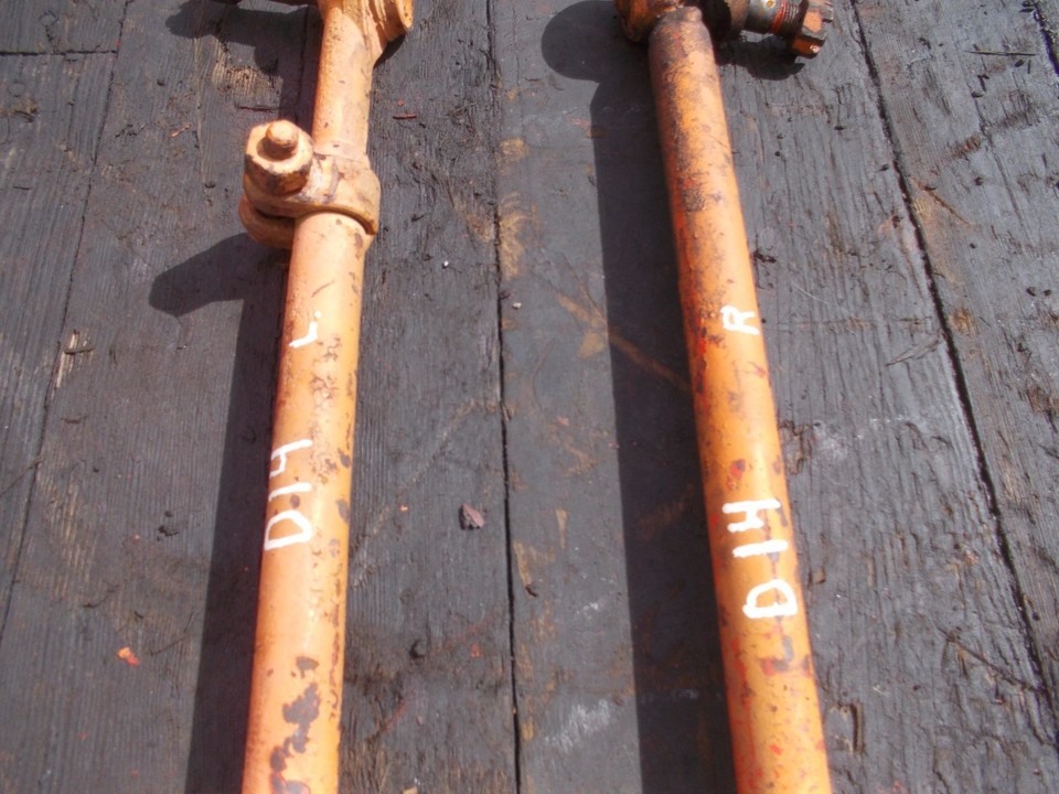 Allis Chalmers D14 Tractor AC main front steering tie rod rods wide ...