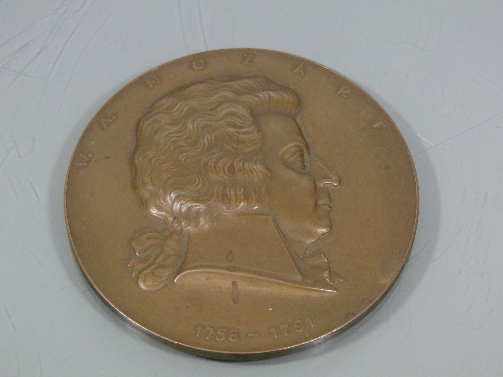 Medaille Mozart Bronze Wolfgang Amadeus Arnold Hartig nach Leonhard ...