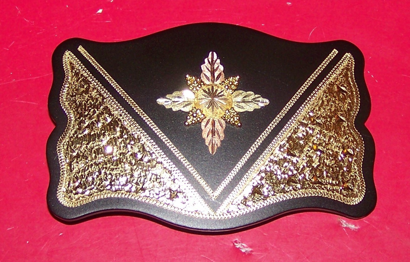 Landstrom's Lazy K 10K Black Hills Gold Trimed Men's … - Gem